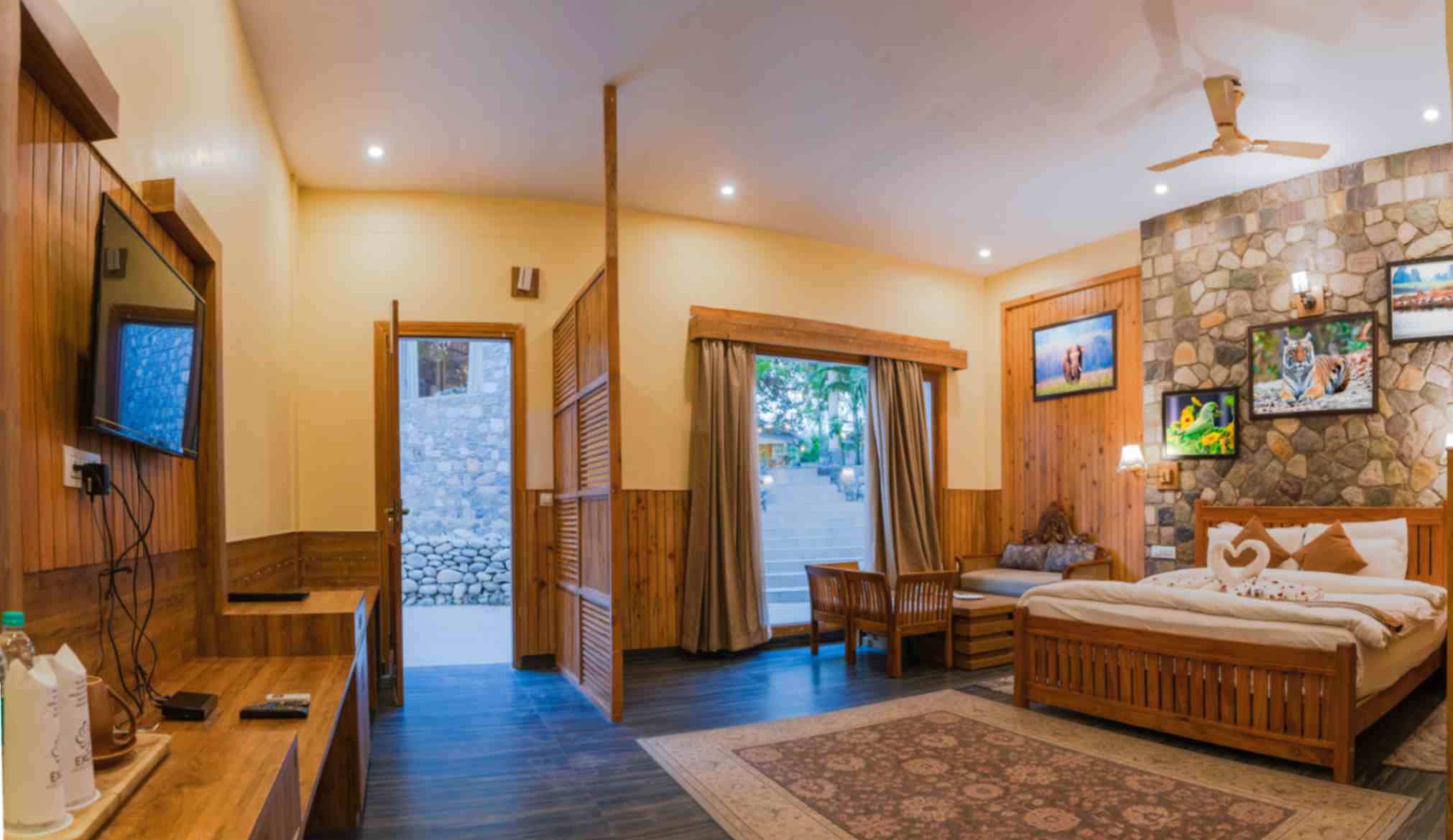 Banyan Retreat Resort